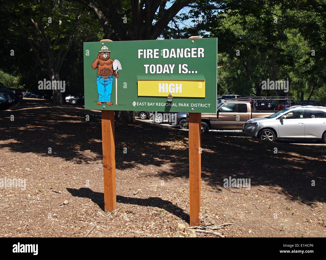 High Fire Danger sign California Stock Photo - Alamy