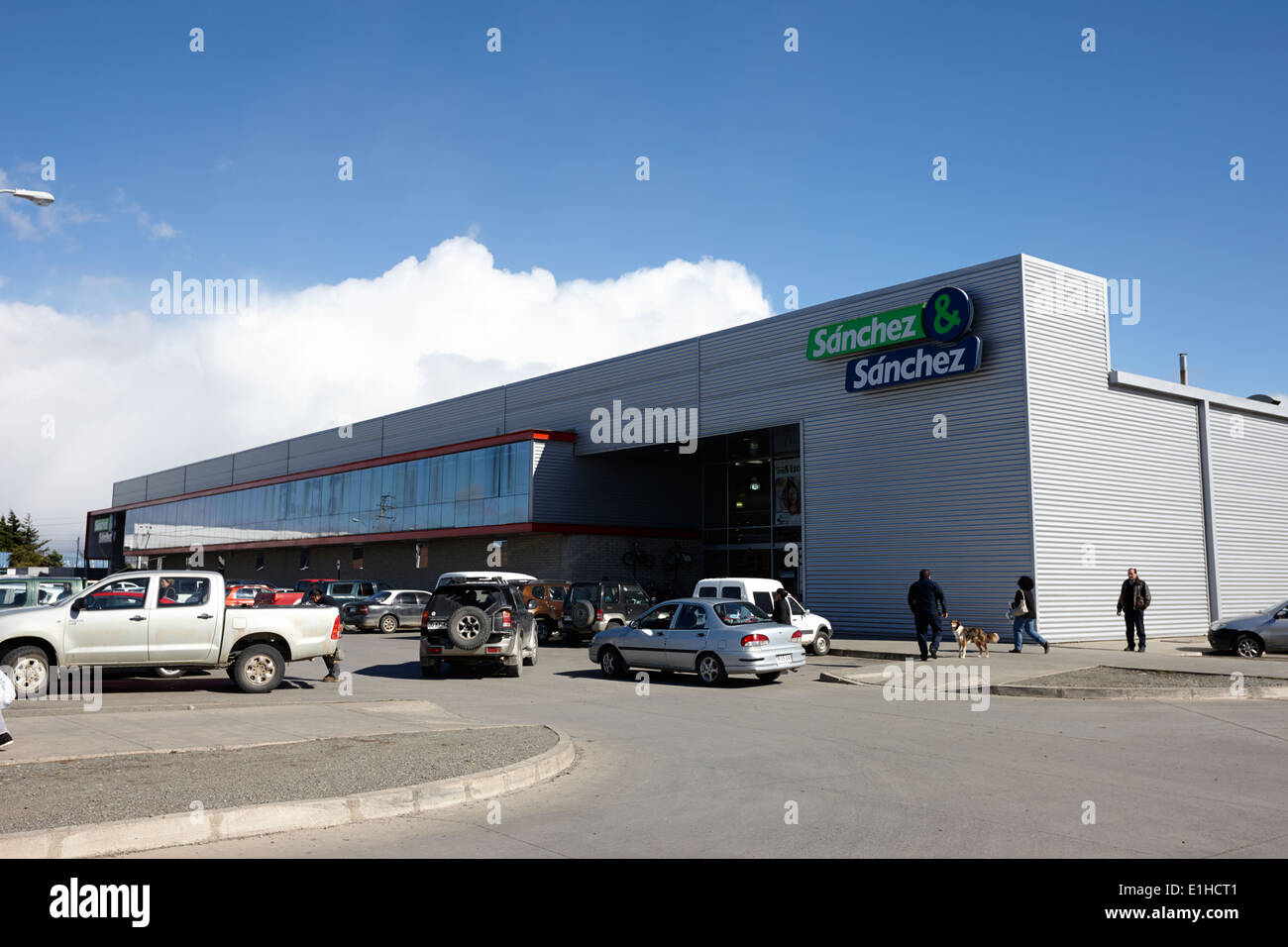 sanchez and sanchez store in zona franca zonaustral duty free port ...