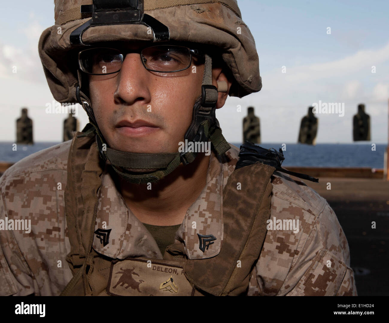 U s marine corps cpl ryan deleon hi-res stock photography and images ...