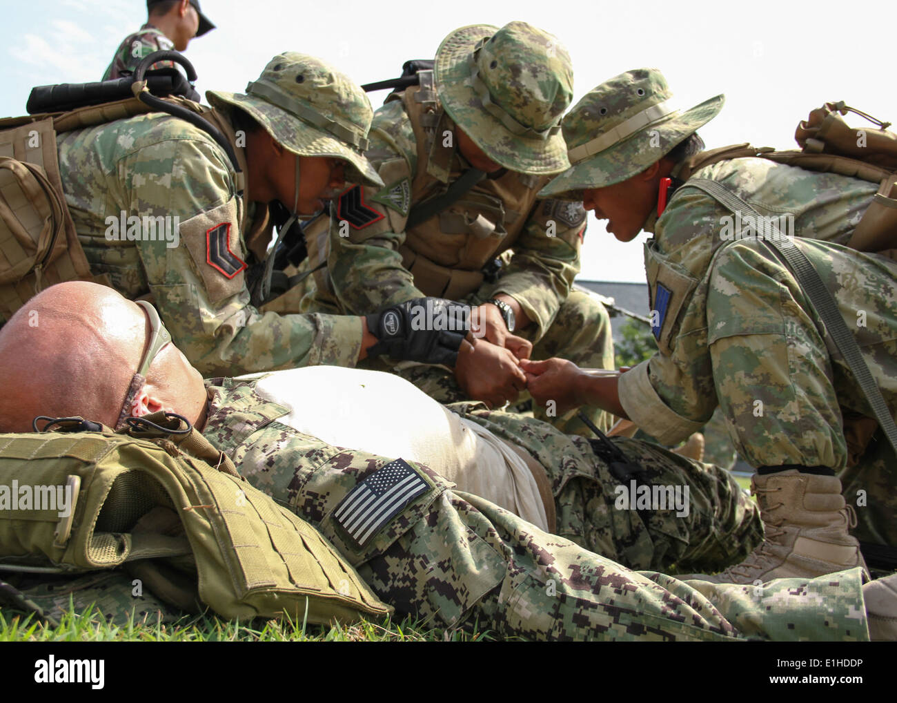 Tactical combat casualty care hi-res stock photography and images - Alamy