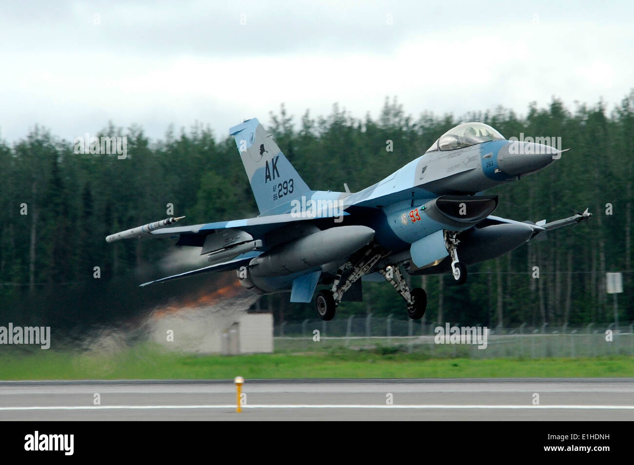 F 16 aggressor aircraft hi-res stock photography and images - Alamy