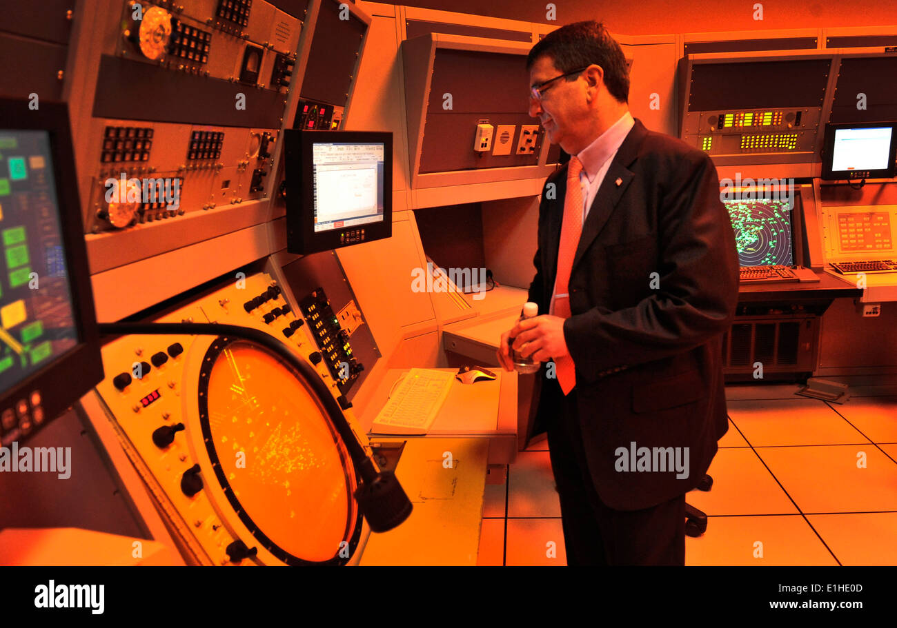 Vintage air traffic control hi-res stock photography and images - Alamy