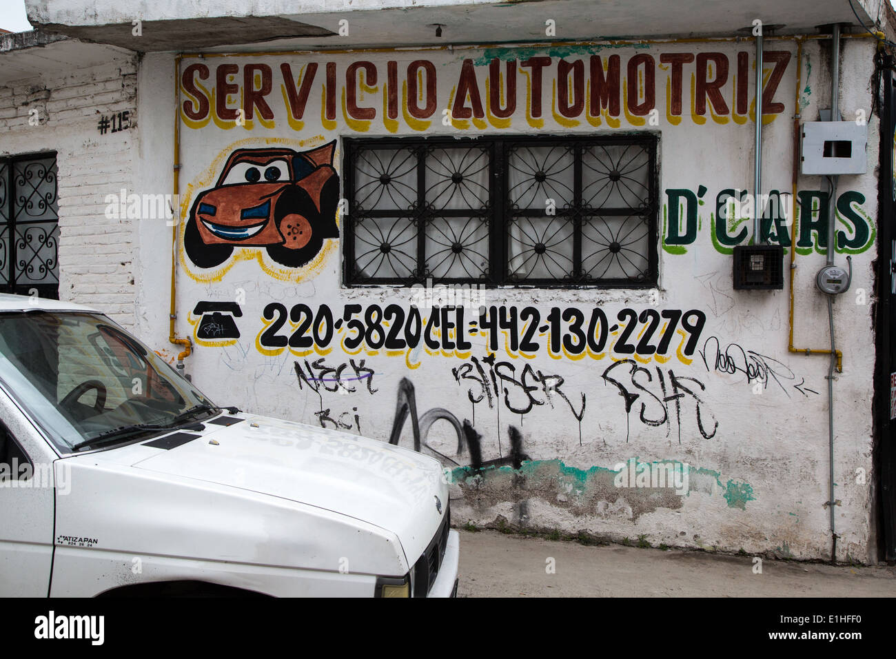 Mexico wall graffiti hi-res stock photography and images - Alamy