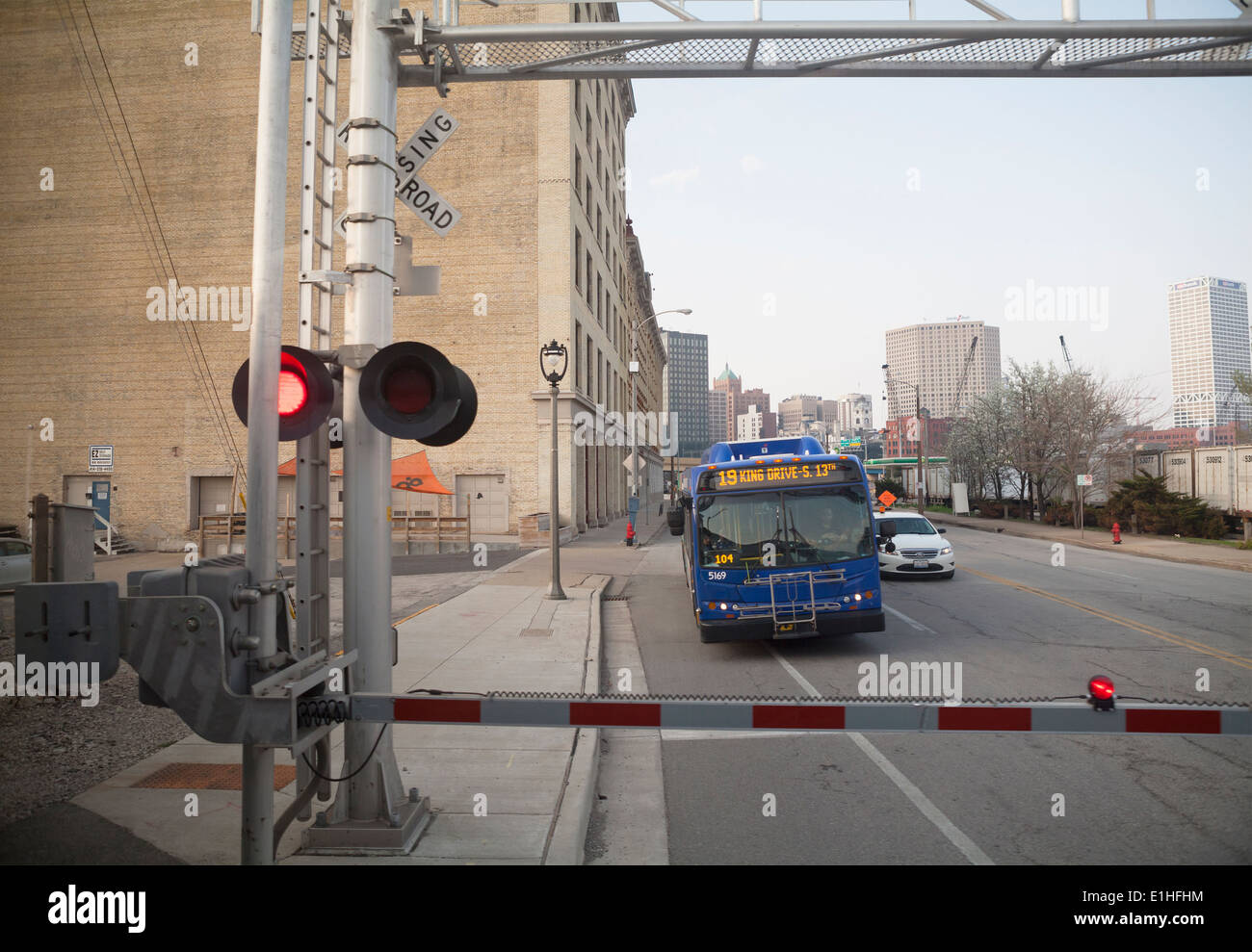 Stopped at traffic signal hi-res stock photography and images - Alamy
