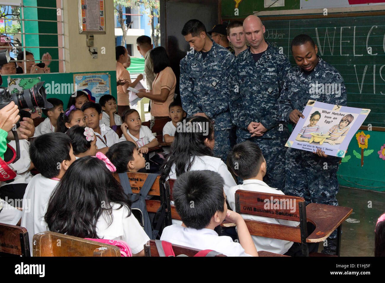 George roderick hi-res stock photography and images - Alamy