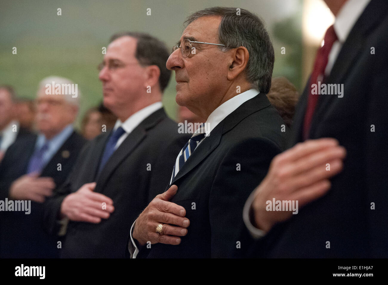 Under secretary of defense hi-res stock photography and images - Alamy