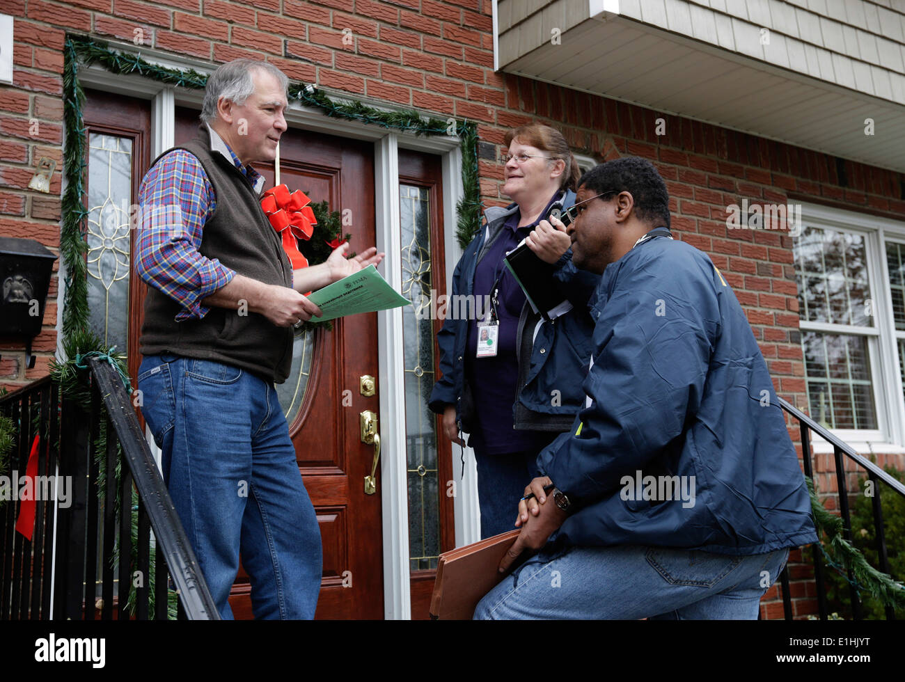 Fema surge capacity force members kathy cruso hi-res stock photography ...