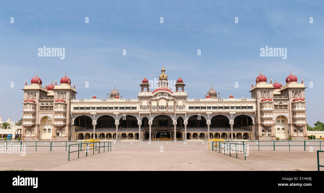 Amba Vilas, Mysore Palace, Maharaja's Palace, Mysore, Karnataka, India ...