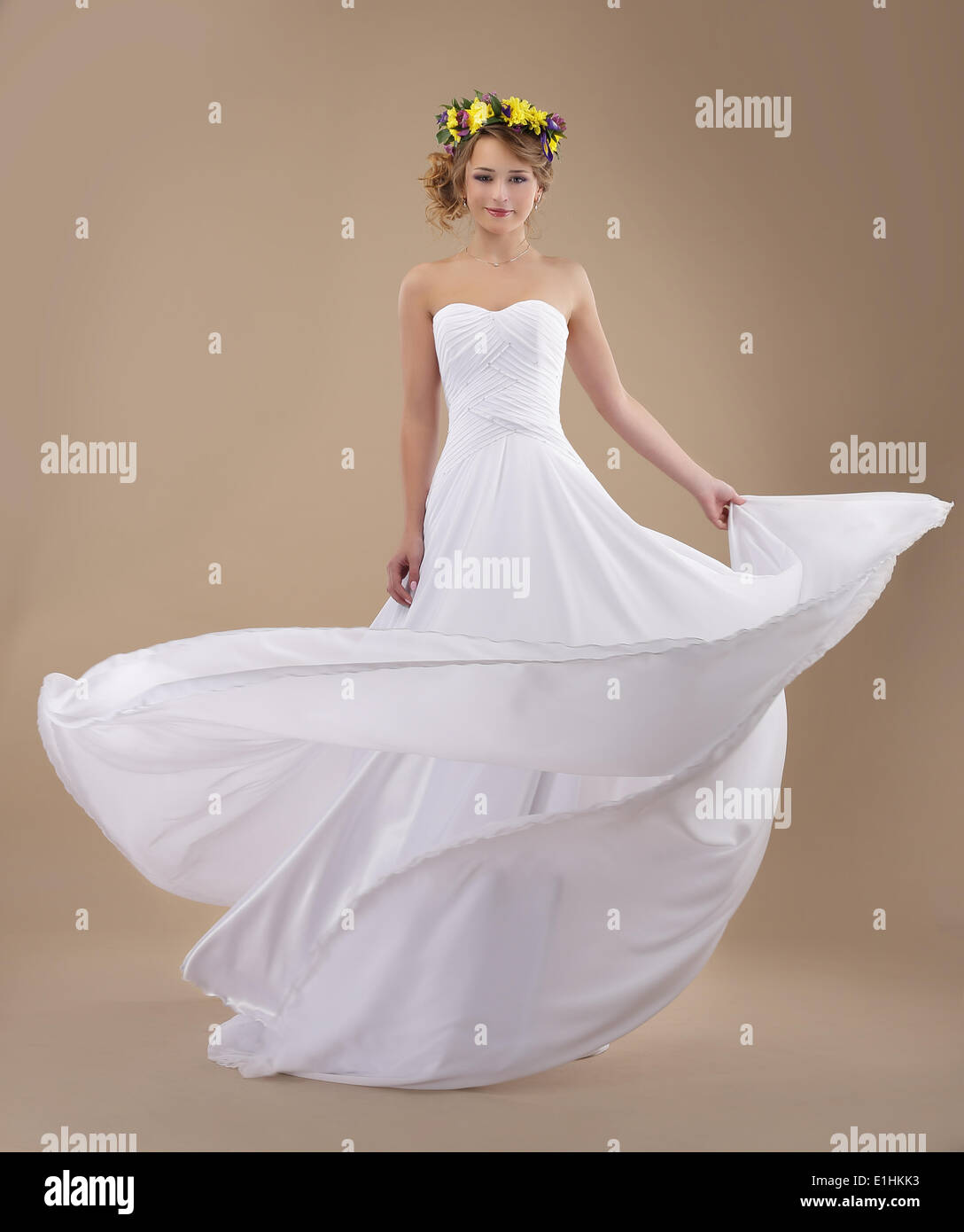 Motion loop hi-res stock photography and images - Alamy