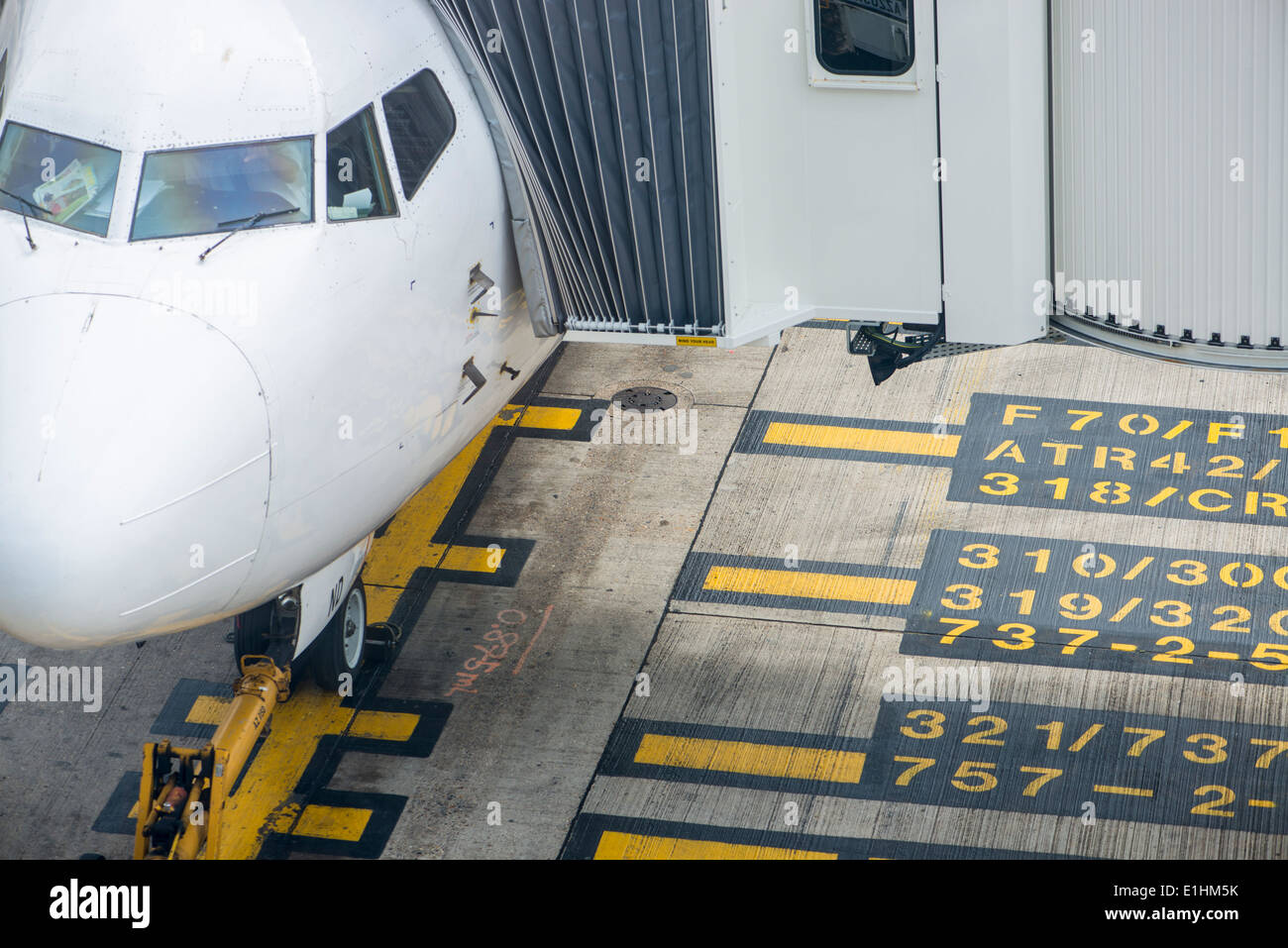 Airbridge hi-res stock photography and images - Alamy