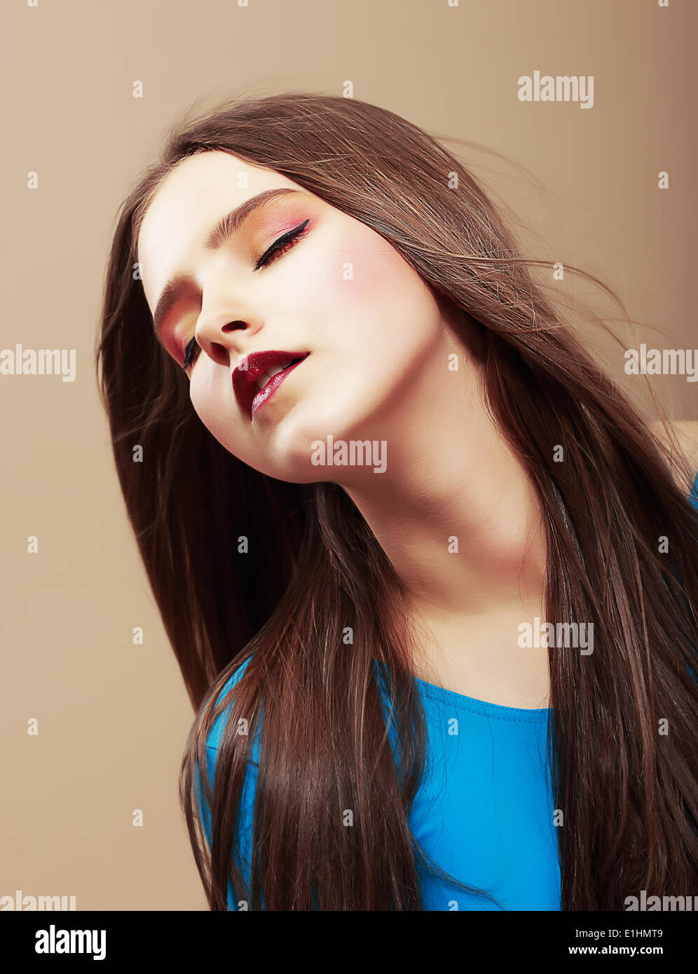 Dreaminess. Portrait of Sensual Dreaming Brunette with Straight Brown ...