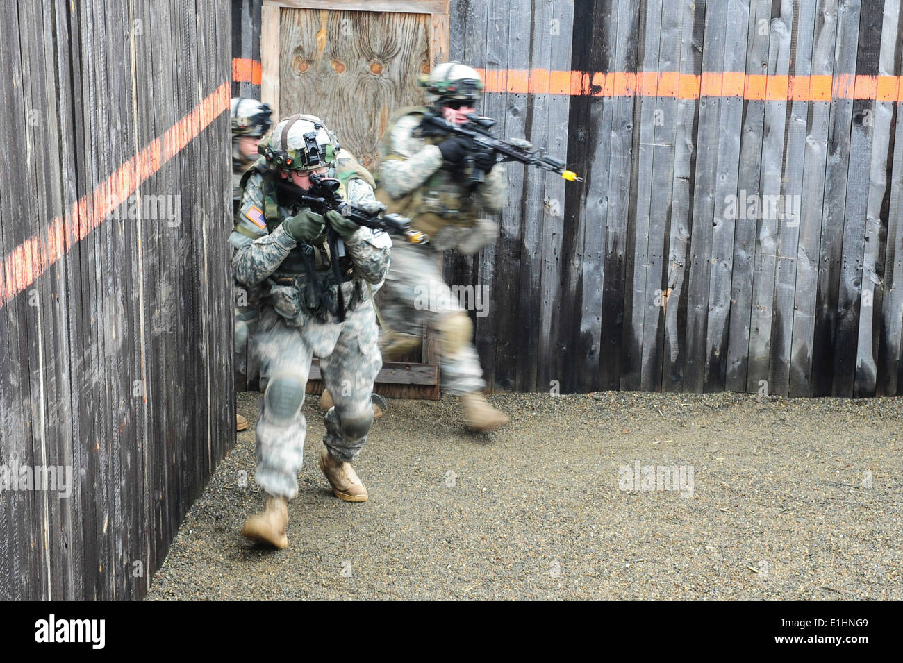 U.S. Army Soldiers, assigned to Bravo Company, 1st Battalion, 4th ...