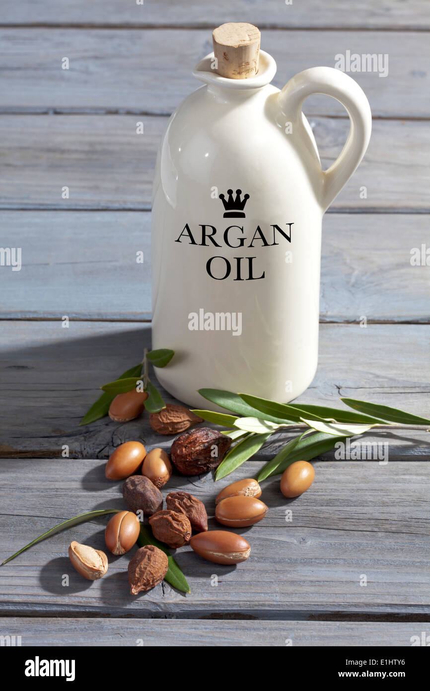 Argan oil hi-res stock photography and images - Alamy