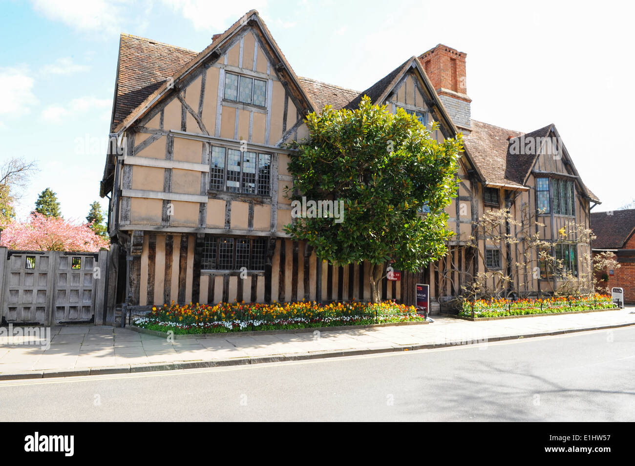 Hall's Croft, House of William Shakespeare's daughter Susanna and her ...
