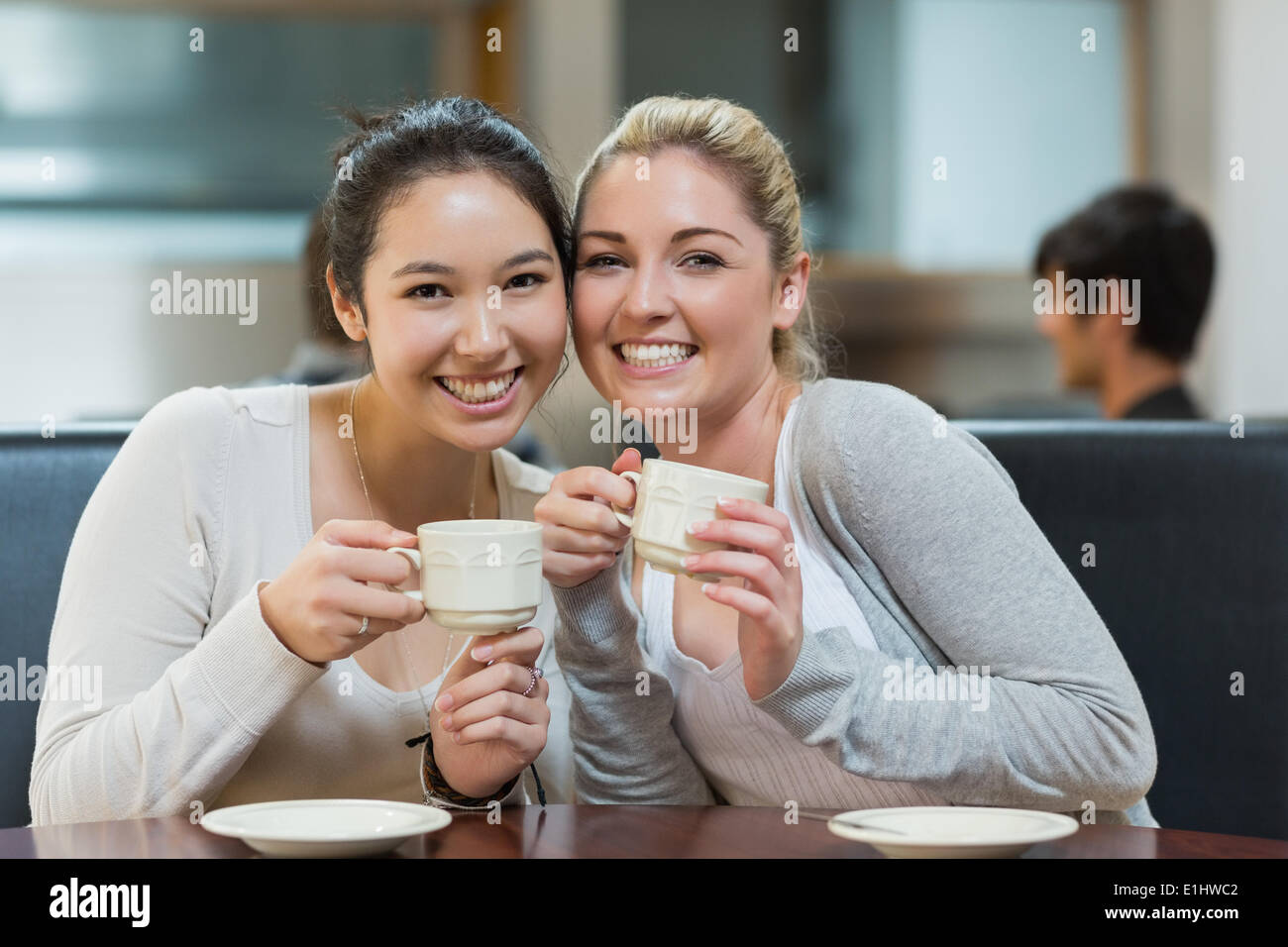 College students coffee shop hi-res stock photography and images - Alamy