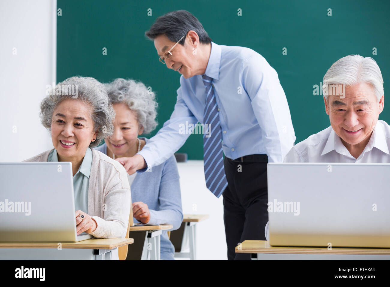 Beijing university student class hi-res stock photography and images ...