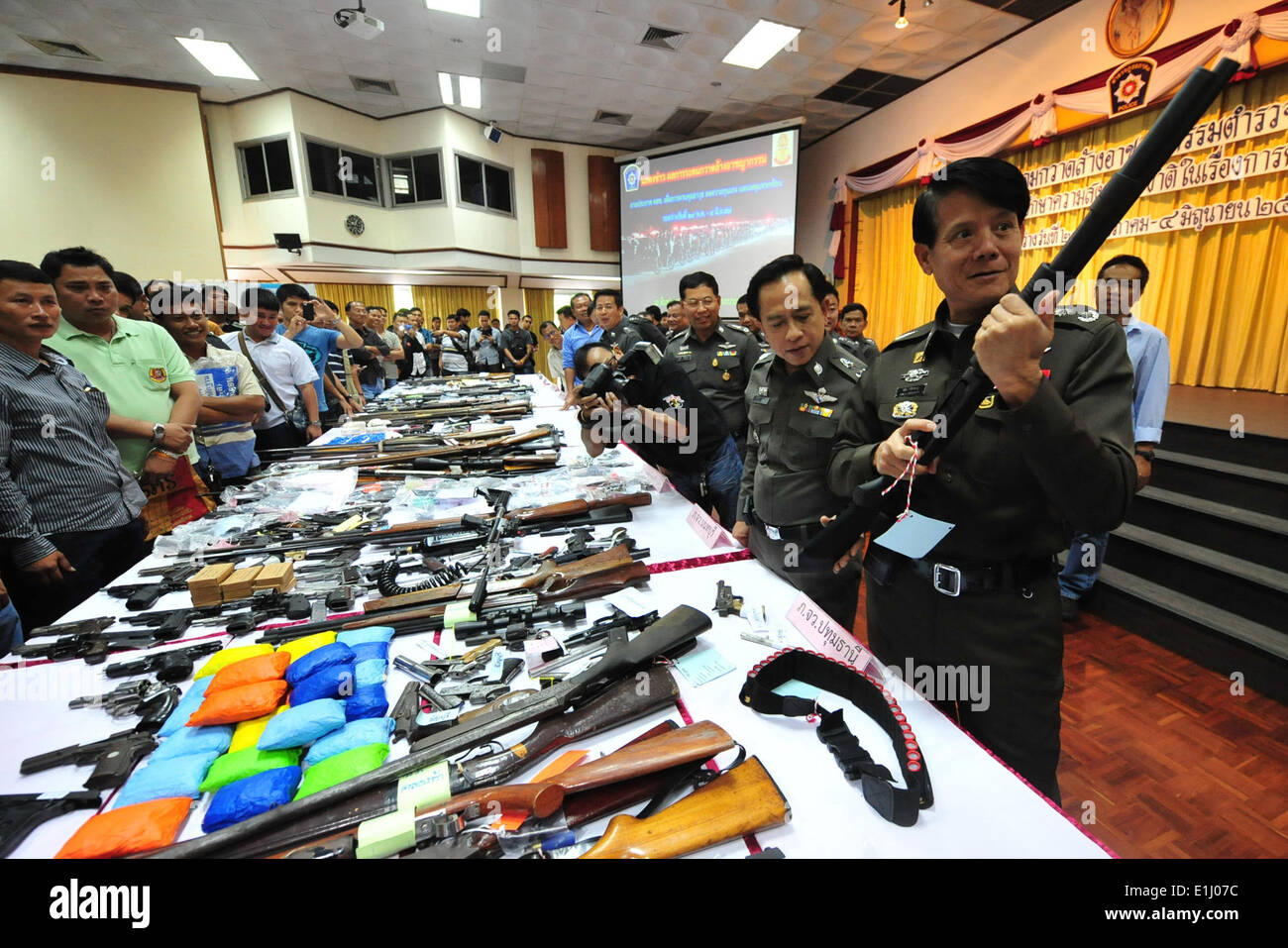 Bangkok, Thailand. 5th June, 2014. Weapons are shown during a press ...