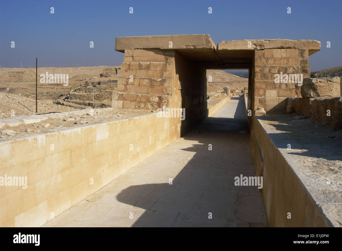 Unas Avenue. Detail of a stretch. 5th Dynasty. Old Kingdom. Links the ...