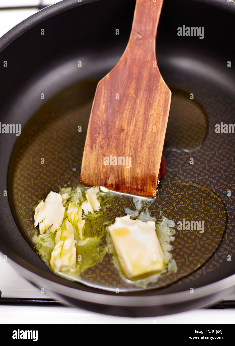 Melt butter pan hi-res stock photography and images - Alamy
