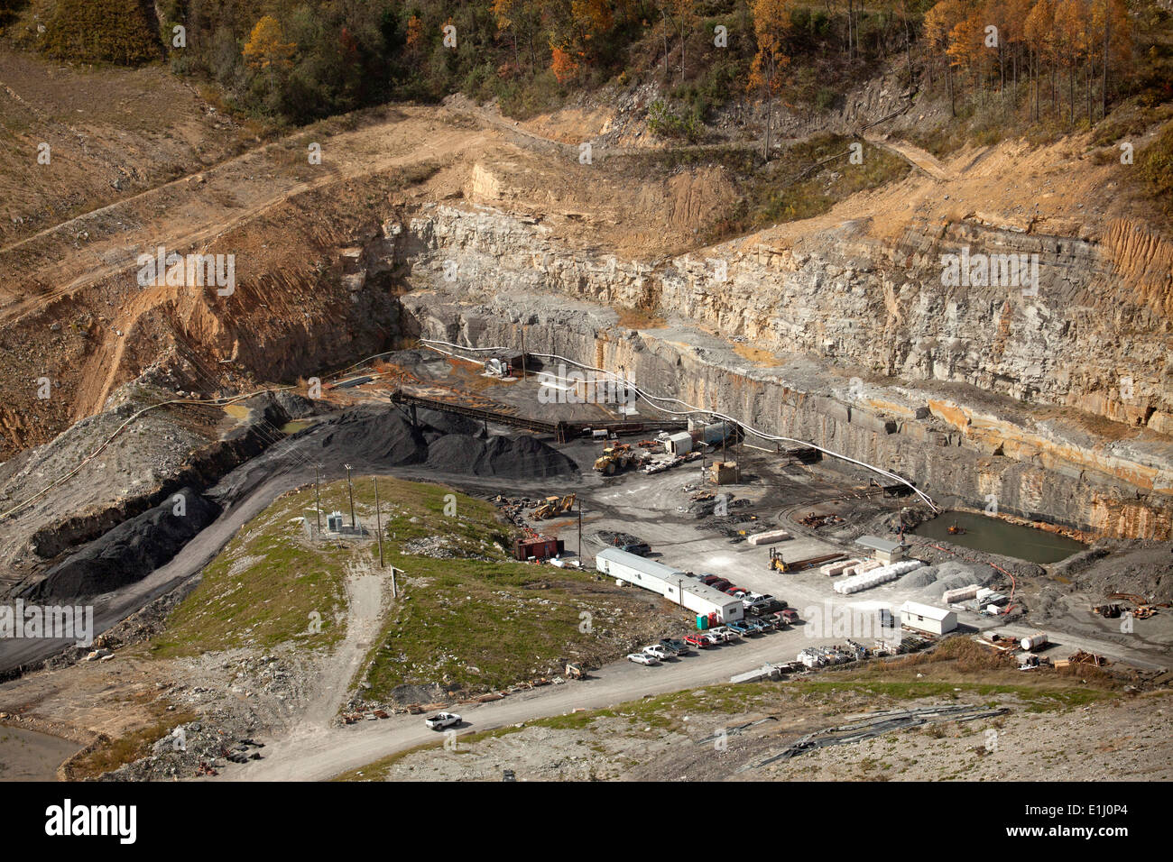 Mines strip mine coal hi-res stock photography and images - Alamy