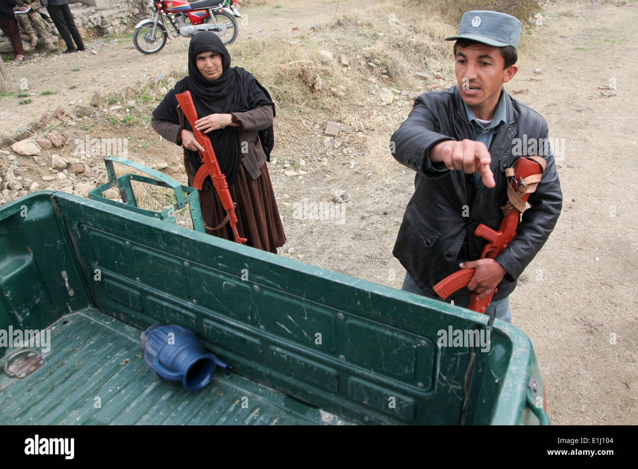 Afghan uniform police hi-res stock photography and images - Alamy