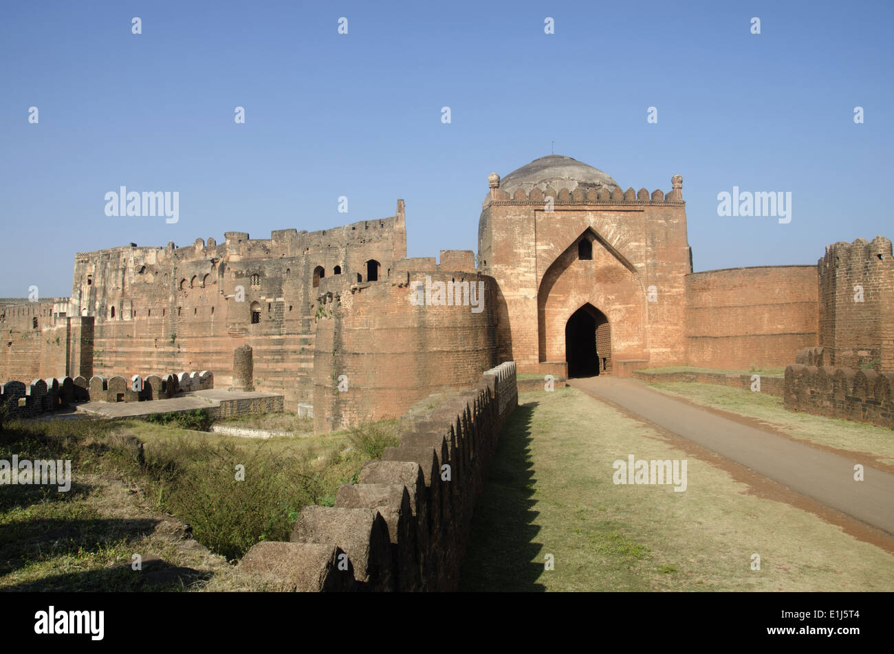Gumbad Gate, Bidar Fort, Bidar, Karnataka, India Stock Photo - Alamy