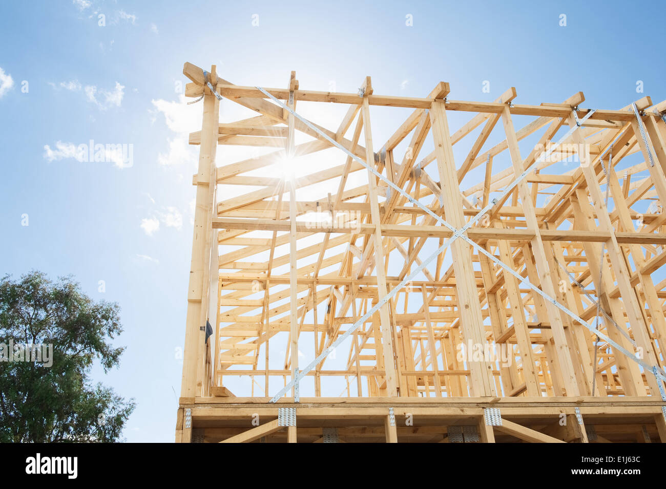 New home construction framing Stock Photo - Alamy
