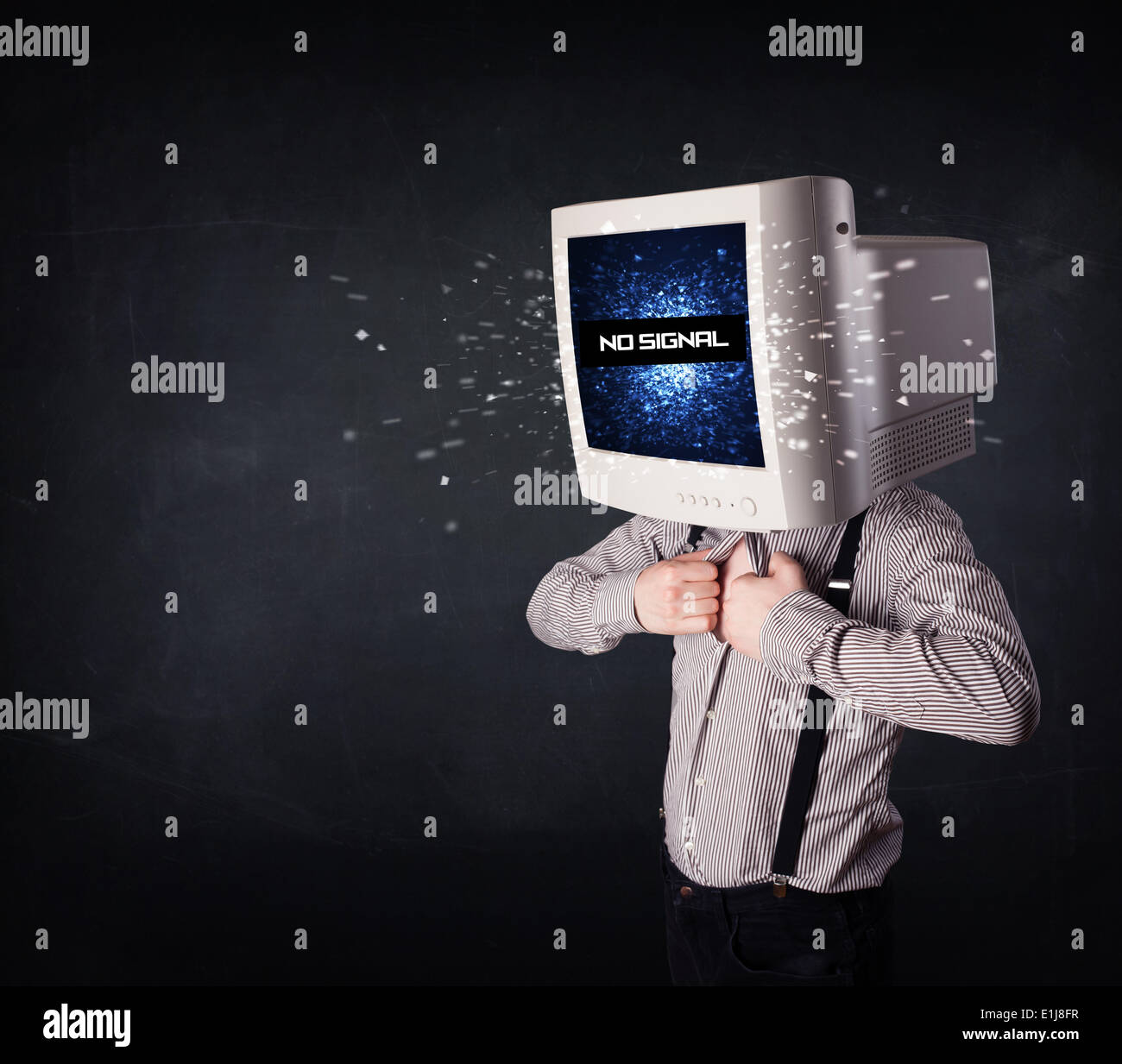 Man with a monitor head, no signal sign on the display Stock Photo - Alamy