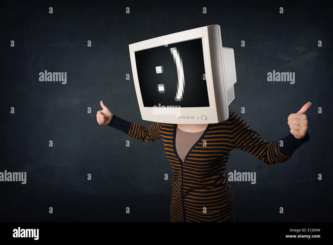 Funny girl with a monitor box on her head and a smiley face Stock Photo ...
