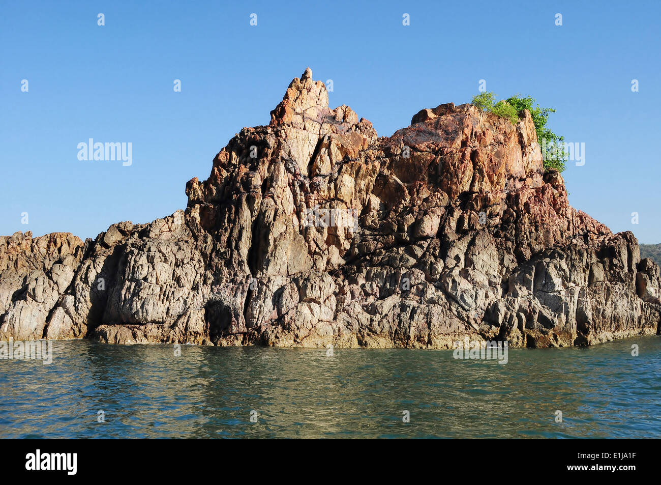 Nivati rocks hi-res stock photography and images - Alamy