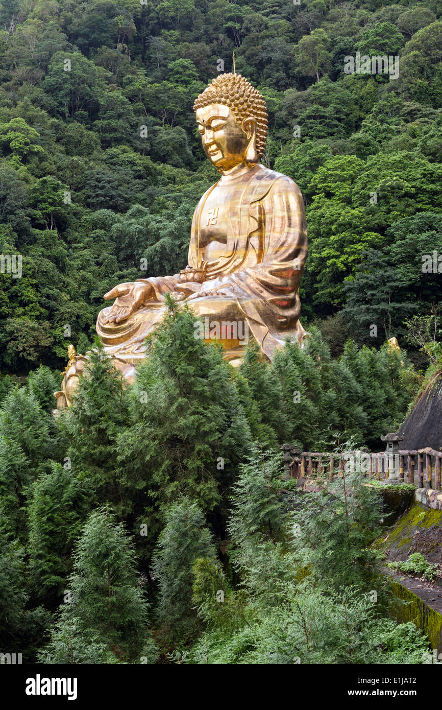 Giant copper buddha statue Stock Photo - Alamy