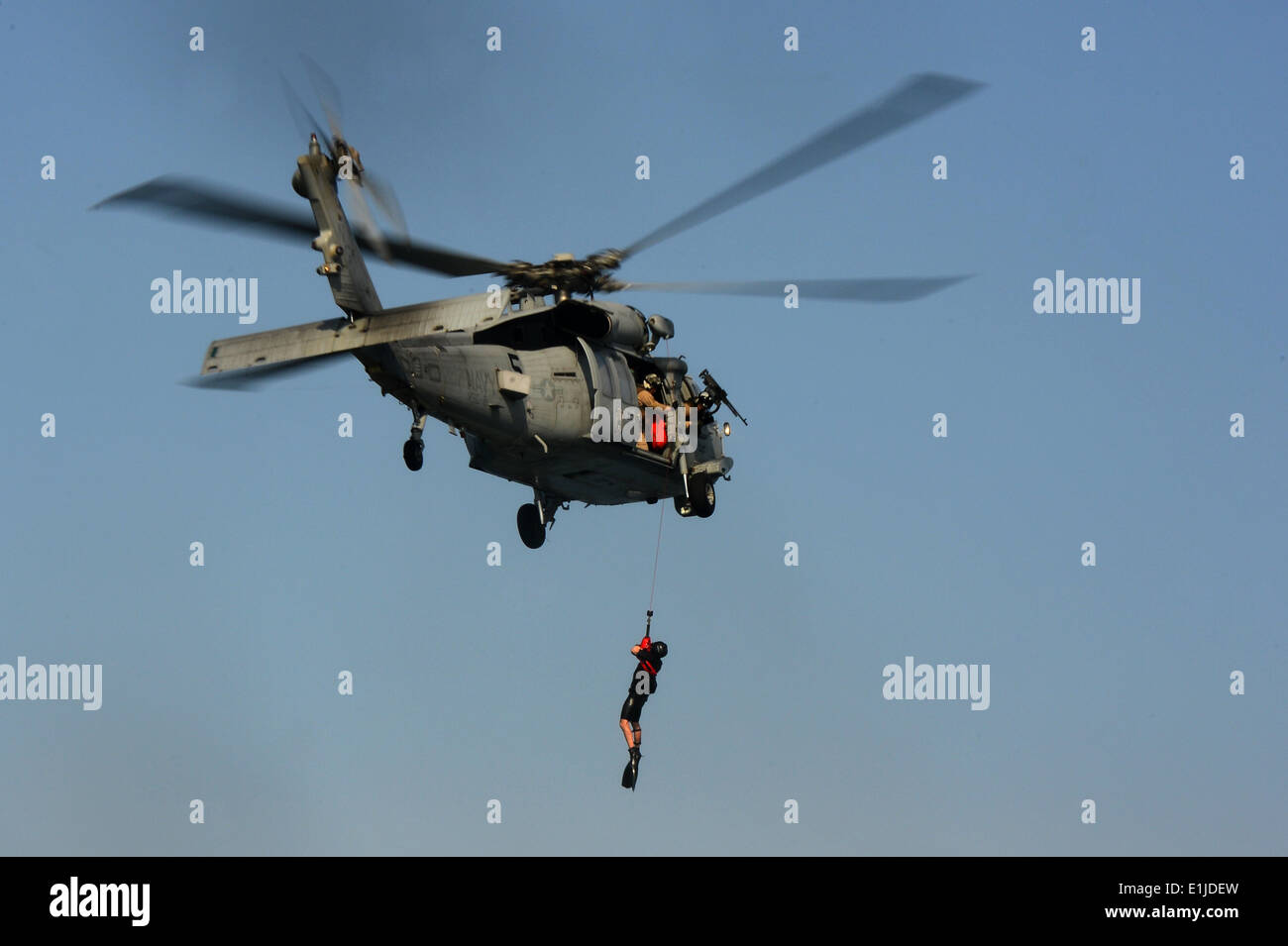 A U.S. Navy MH-60S Knighthawk helicopter assigned to Helicopter Sea ...