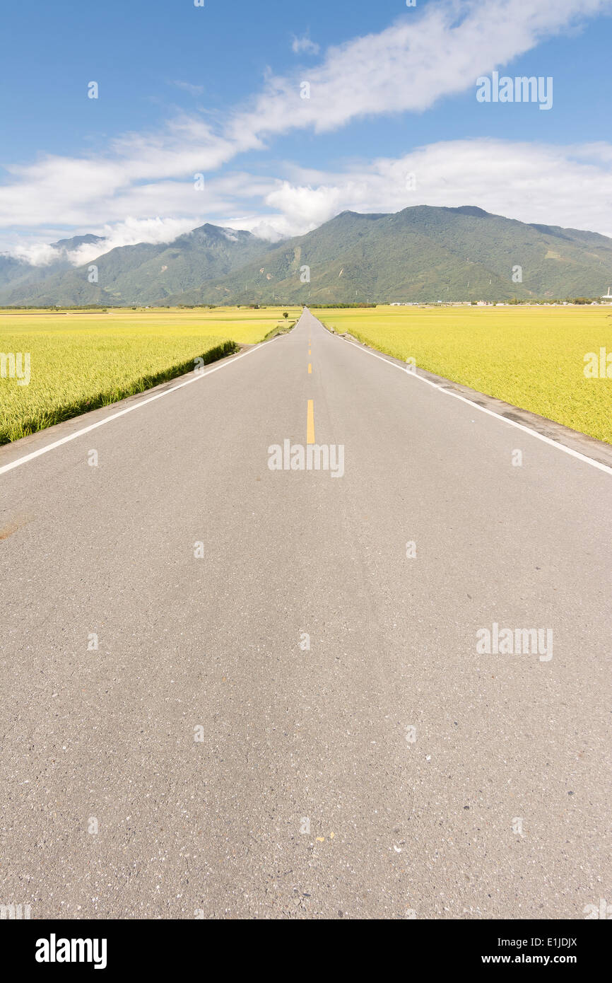 Road in rural Stock Photo - Alamy