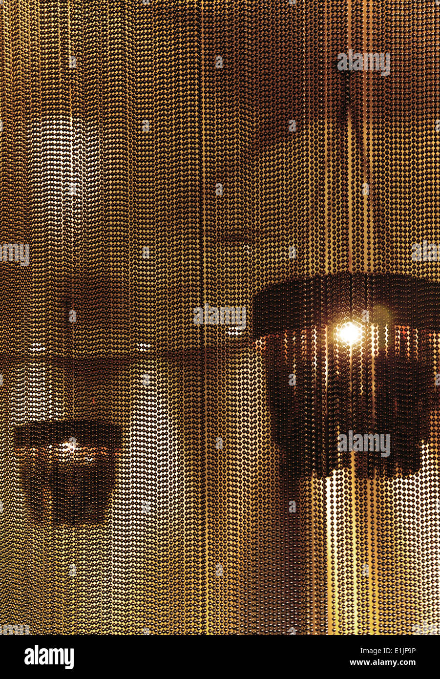 Chain screen hi-res stock photography and images - Alamy