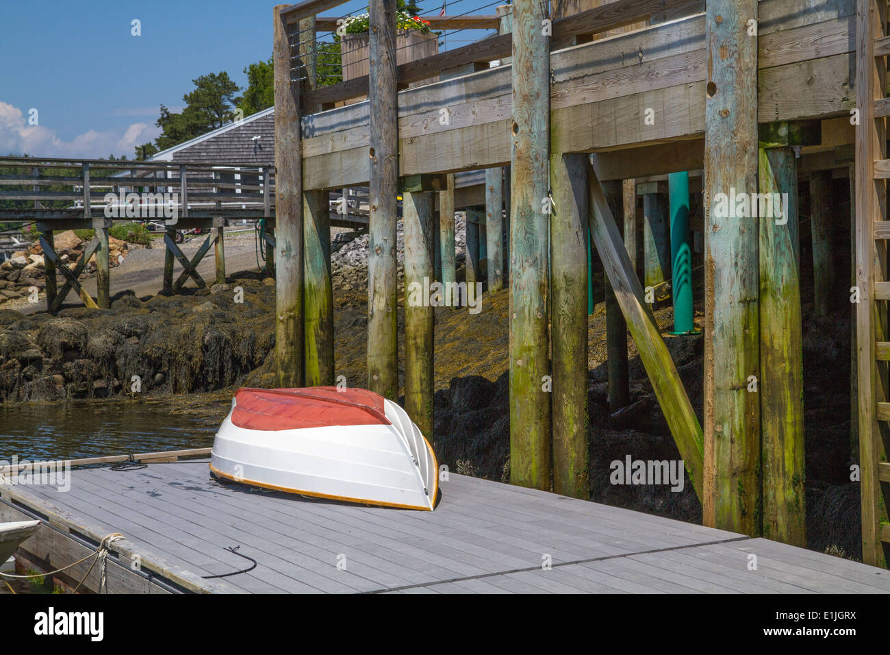 Pea boat hi-res stock photography and images - Alamy