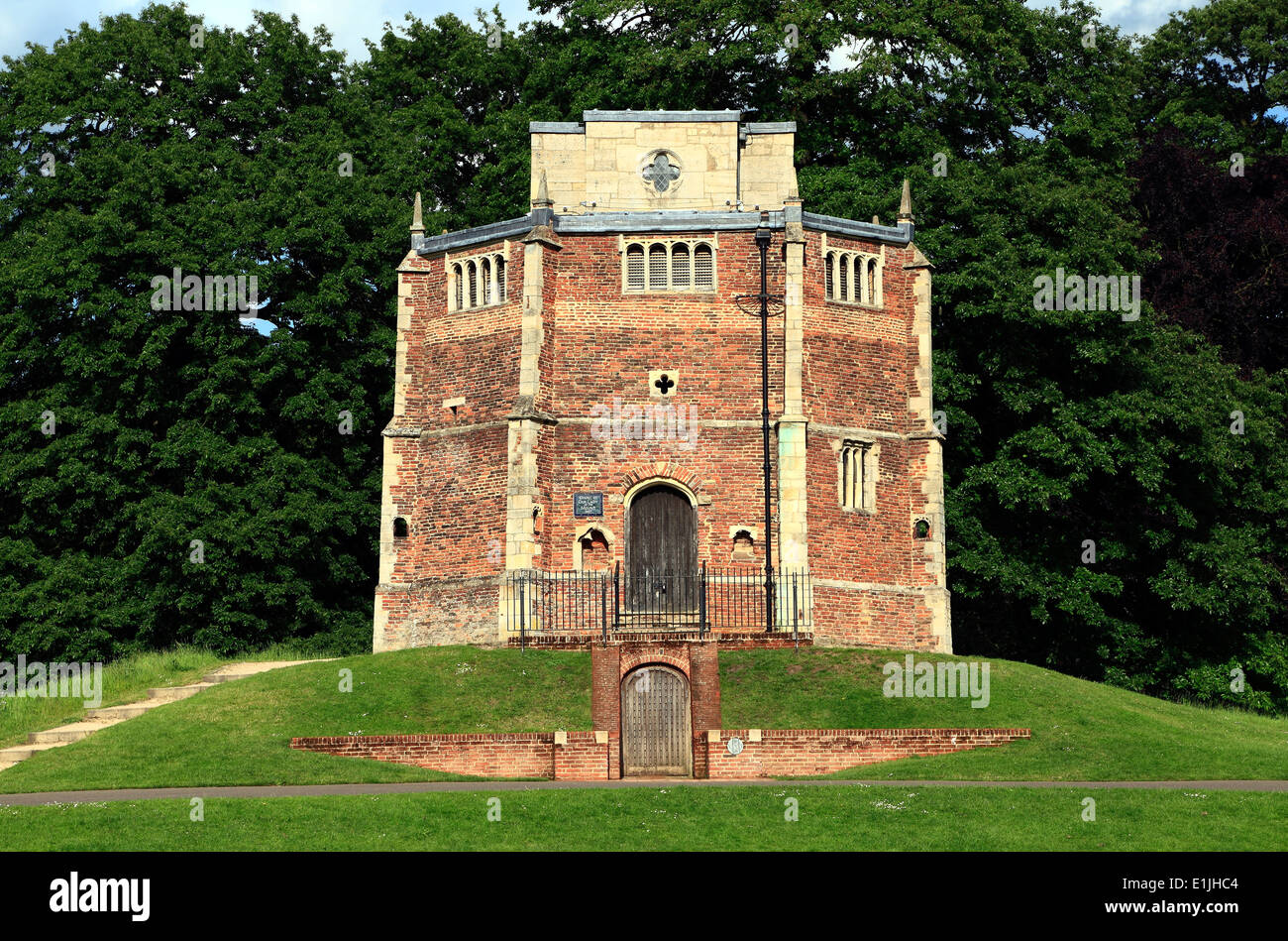 Red Mount Chapel, Kings Lynn, Medieval Pilgrims Chapel, 1485, Norfolk ...