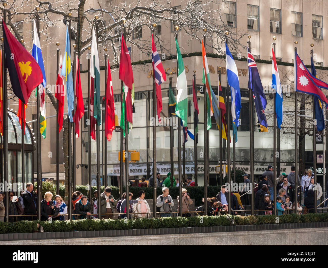 Rockefeller Center Plaza, NYC Stock Photo - Alamy