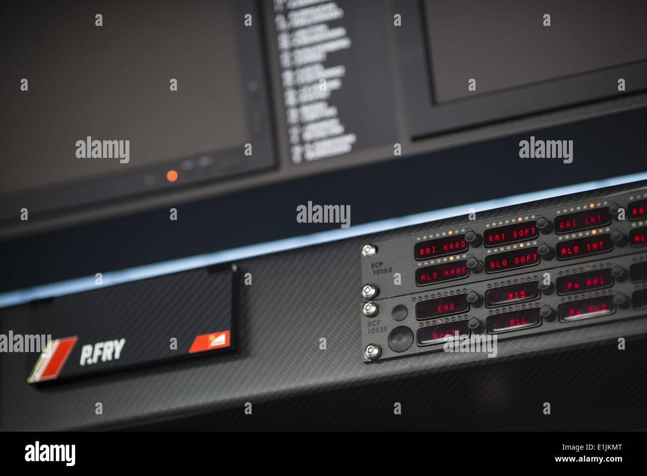 Ferrari pit wall hi-res stock photography and images - Alamy