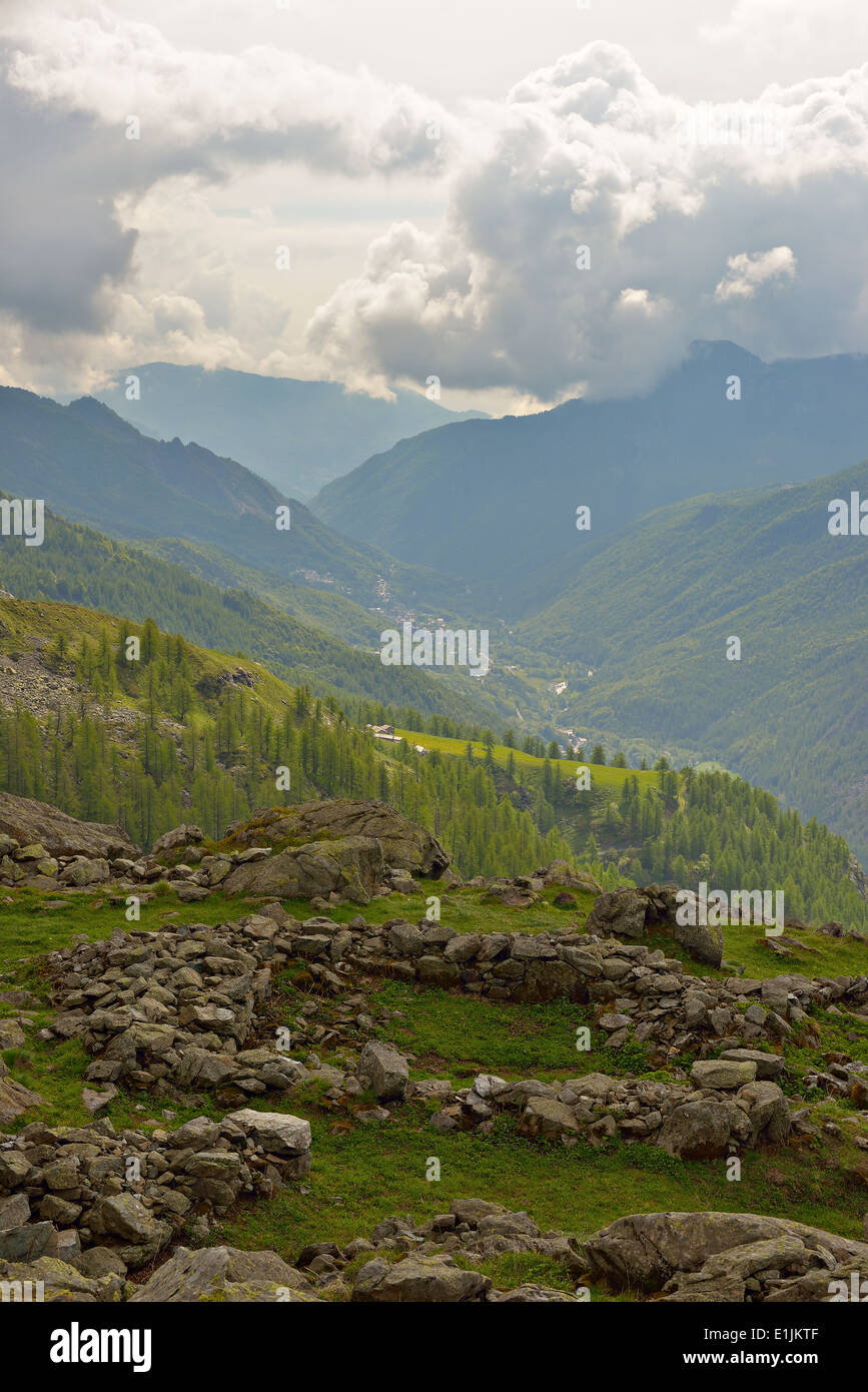 Italian alps abandoned hi-res stock photography and images - Alamy