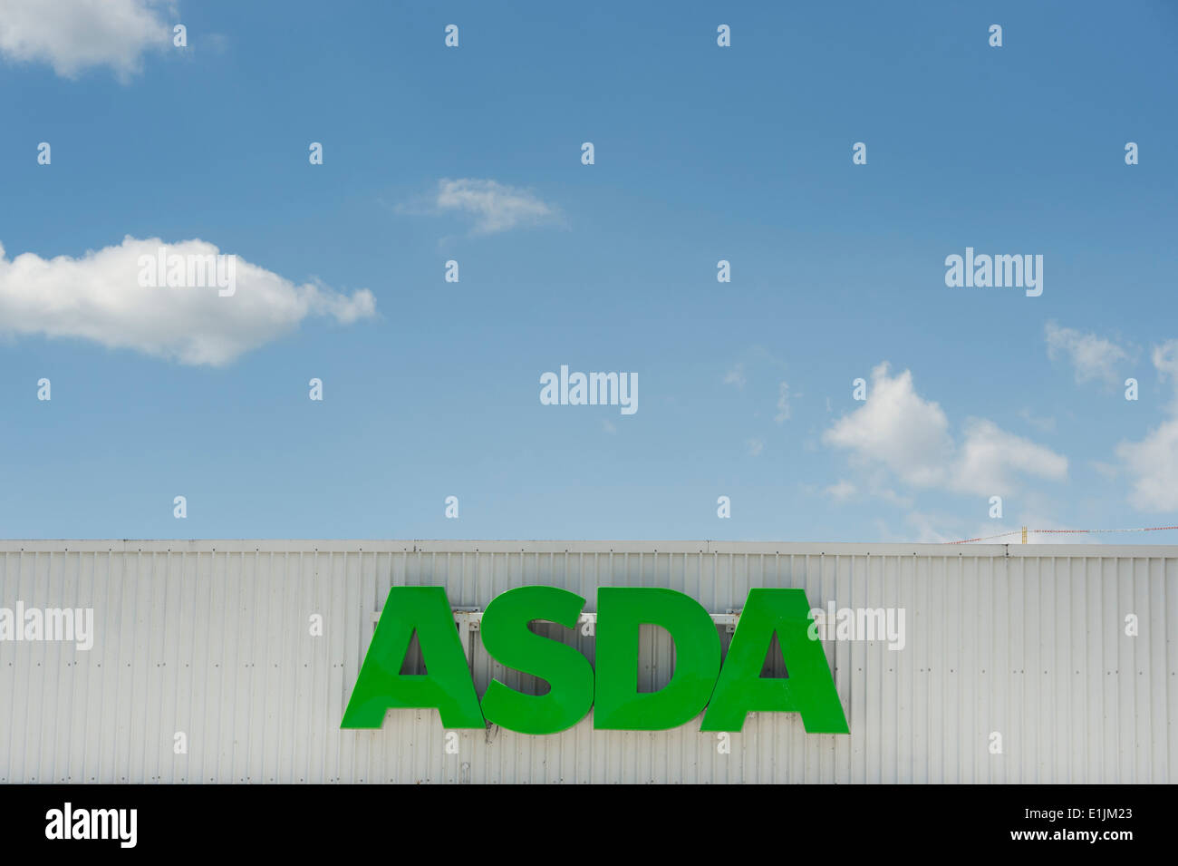 Asda sign hi-res stock photography and images - Alamy