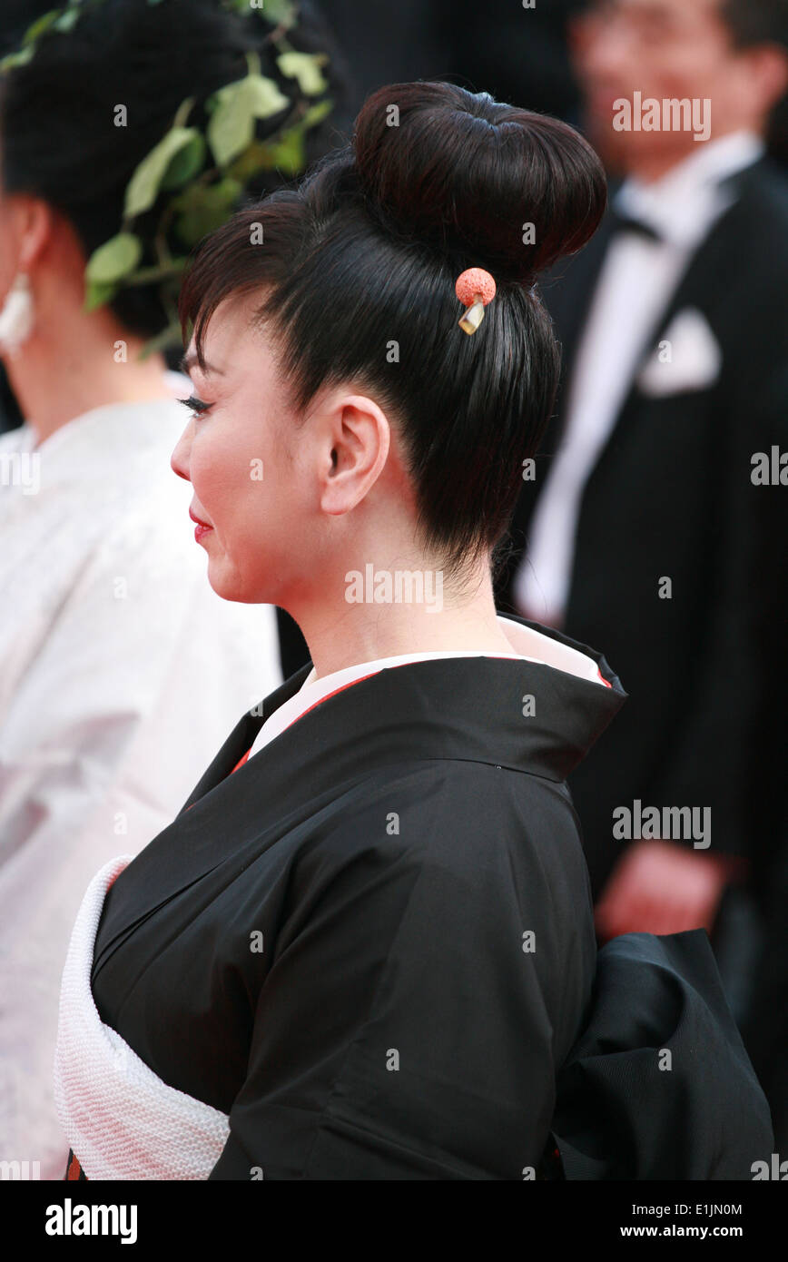 Miyuki matsuda hi-res stock photography and images - Alamy