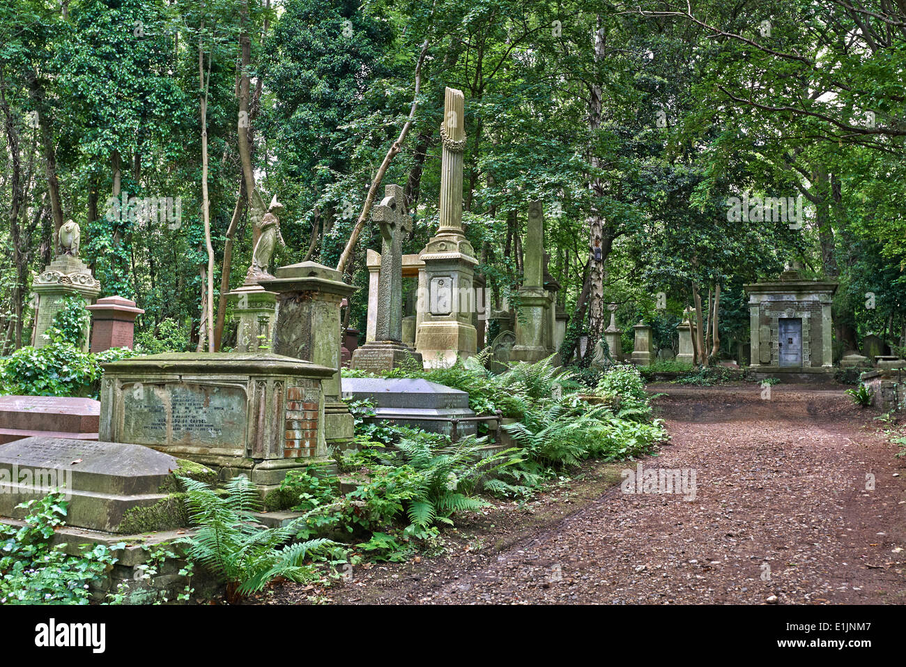 Highgate Cemetery London Stock Photo - Alamy