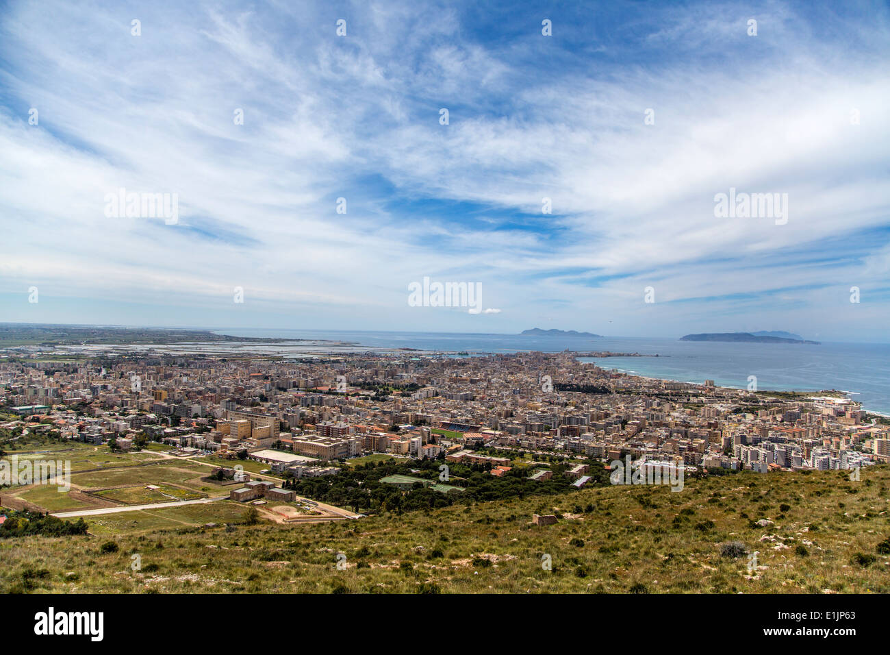 Trapani skyline hi-res stock photography and images - Alamy