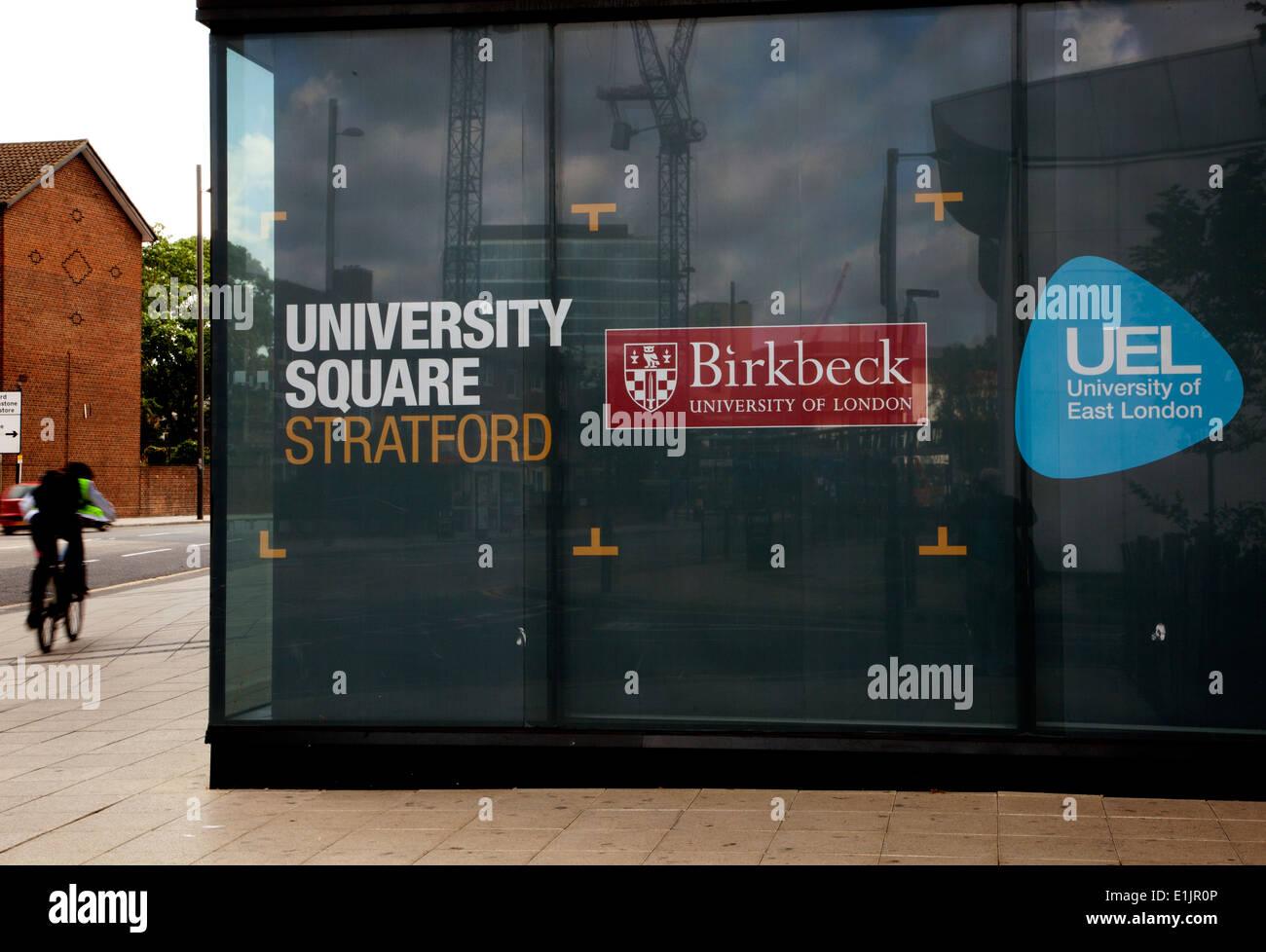 Square logos hi-res stock photography and images - Alamy