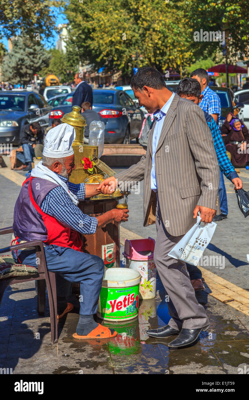 Erk sous seller Stock Photo - Alamy