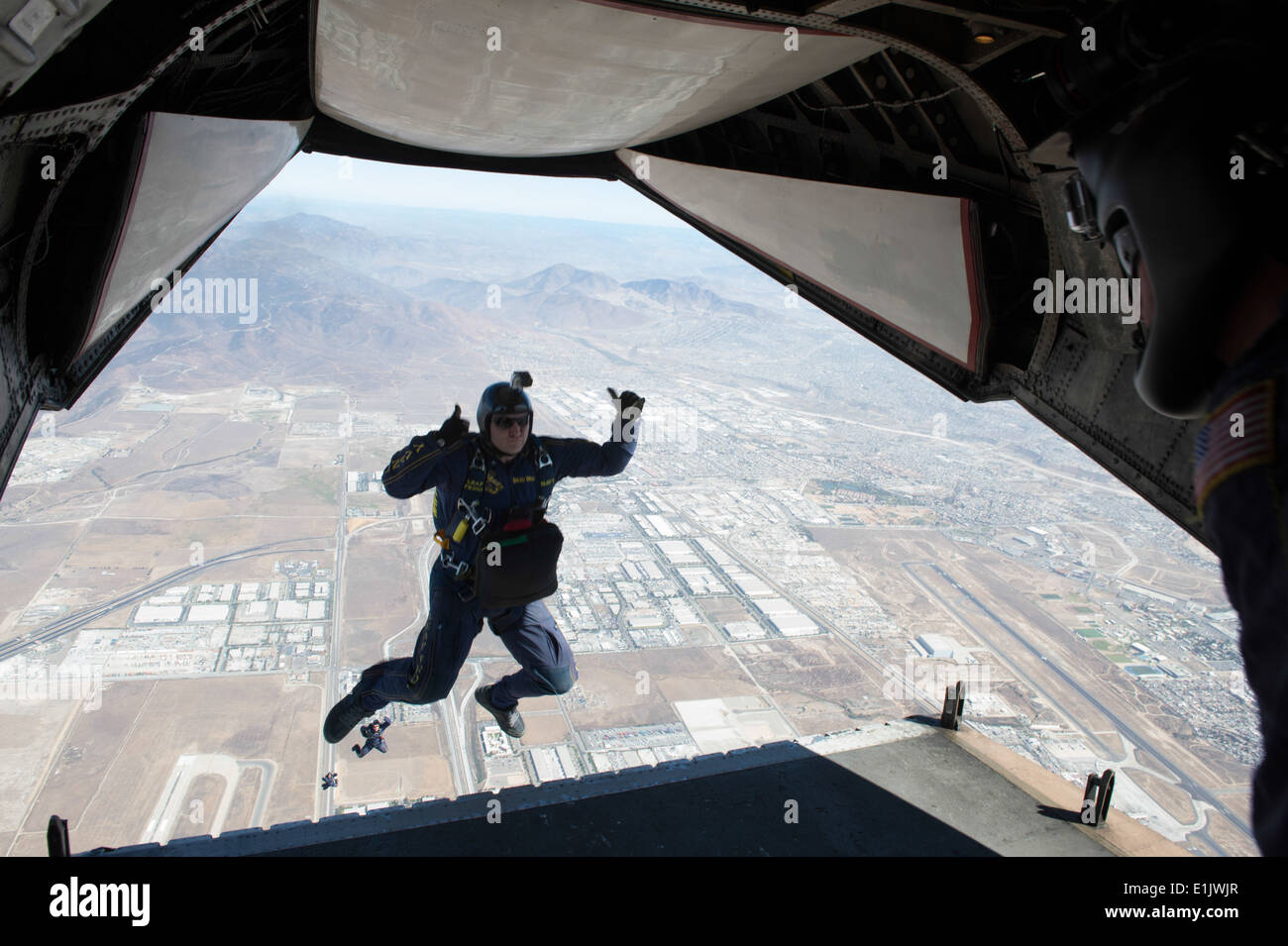 U.S. Navy Chief Special Warfare Operator Brad Woodard, assigned to the ...