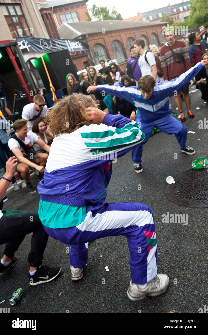 Battle party hi-res stock photography and images - Alamy