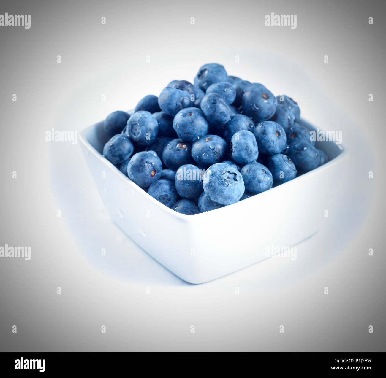 Blueberries in bowl isolated hi-res stock photography and images - Alamy