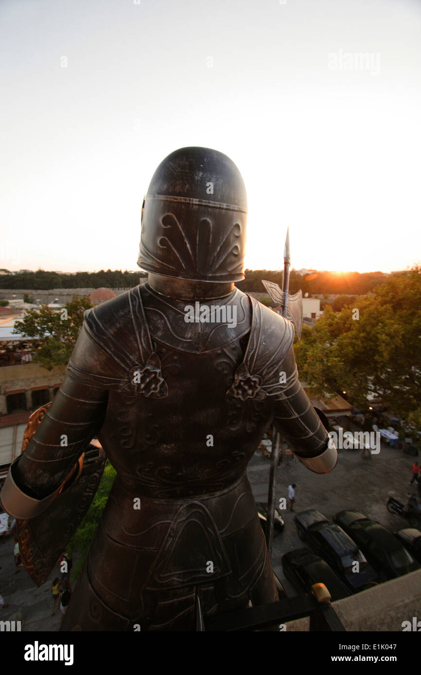 Bronze statue of warrior greece hi-res stock photography and images - Alamy