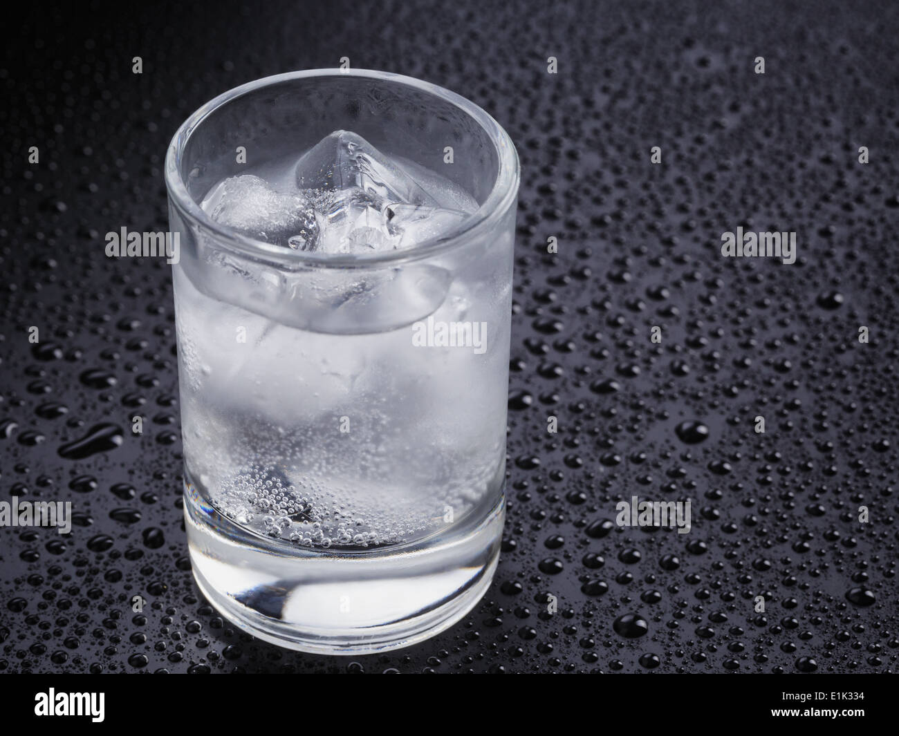 Alcohol on table hi-res stock photography and images - Alamy